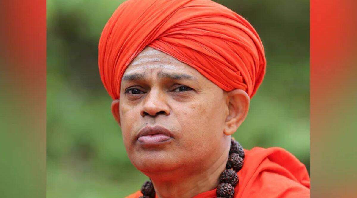 Karnataka Police Arrests Lingayat Seer Sivamurthy Murugha Sharanaru In ... Karnataka Police Arrests Lingayat Seer Sivamurthy Murugha Sharanaru In ...